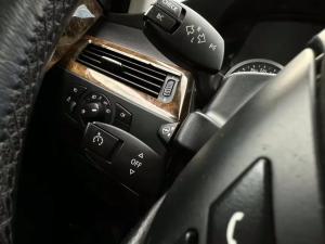 Black BMW 525 2005 in Riga, with an engine capacity of 2.50 L and mileage of 376 thousand km for 2990 €, photo 27 on AUTOMOTO.COM.LV