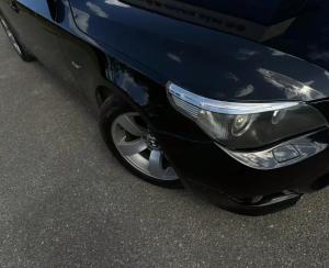 Black BMW 525 2005 in Riga, with an engine capacity of 2.50 L and mileage of 376 thousand km for 2990 €, photo 32 on AUTOMOTO.COM.LV