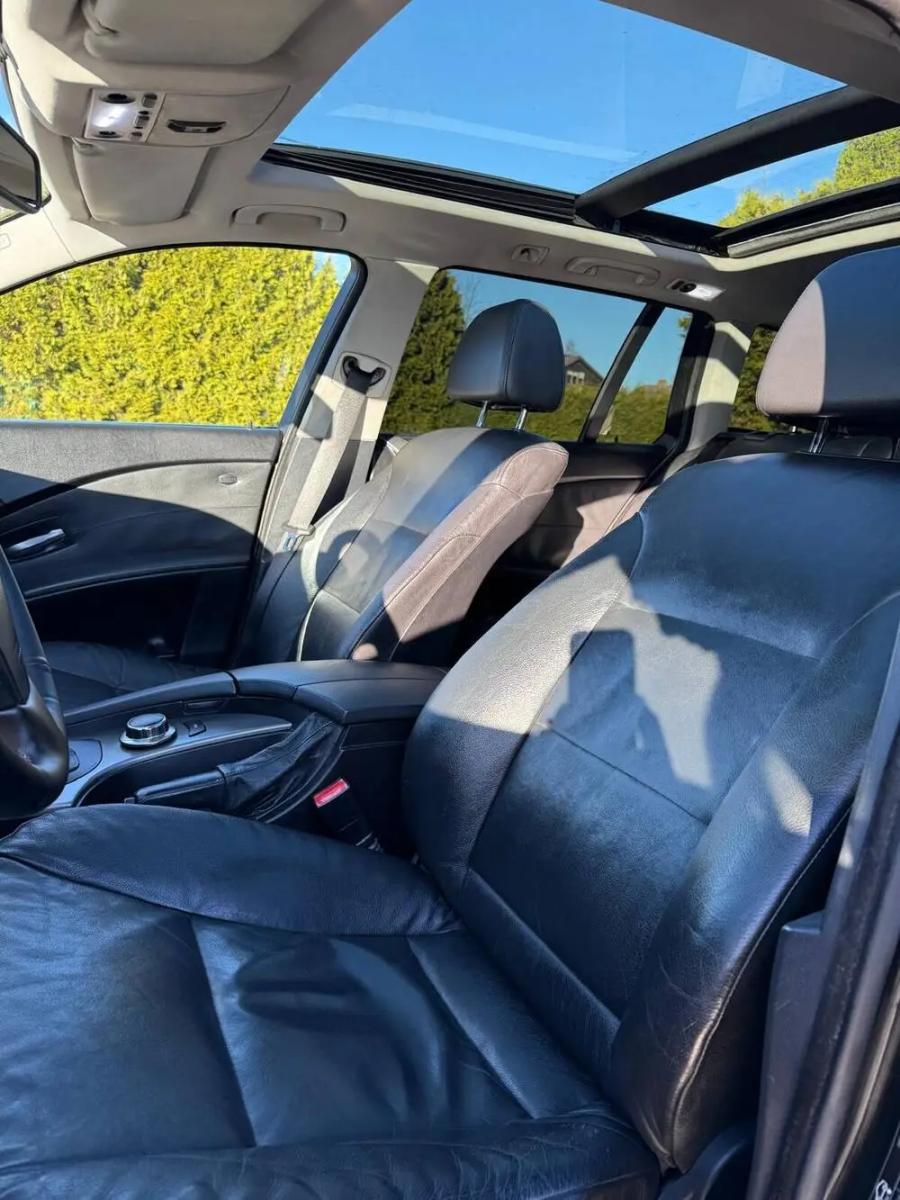 Black BMW 525 2005 in Riga, with an engine capacity of 2.50 L and mileage of 388 thousand km for 2790 €, photo 15 on AUTOMOTO.COM.LV