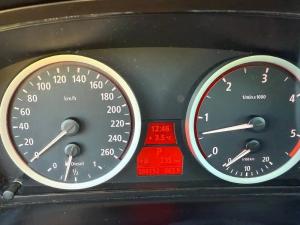 Black BMW 525 2005 in Riga, with an engine capacity of 2.50 L and mileage of 388 thousand km for 2790 €, photo 19 on AUTOMOTO.COM.LV