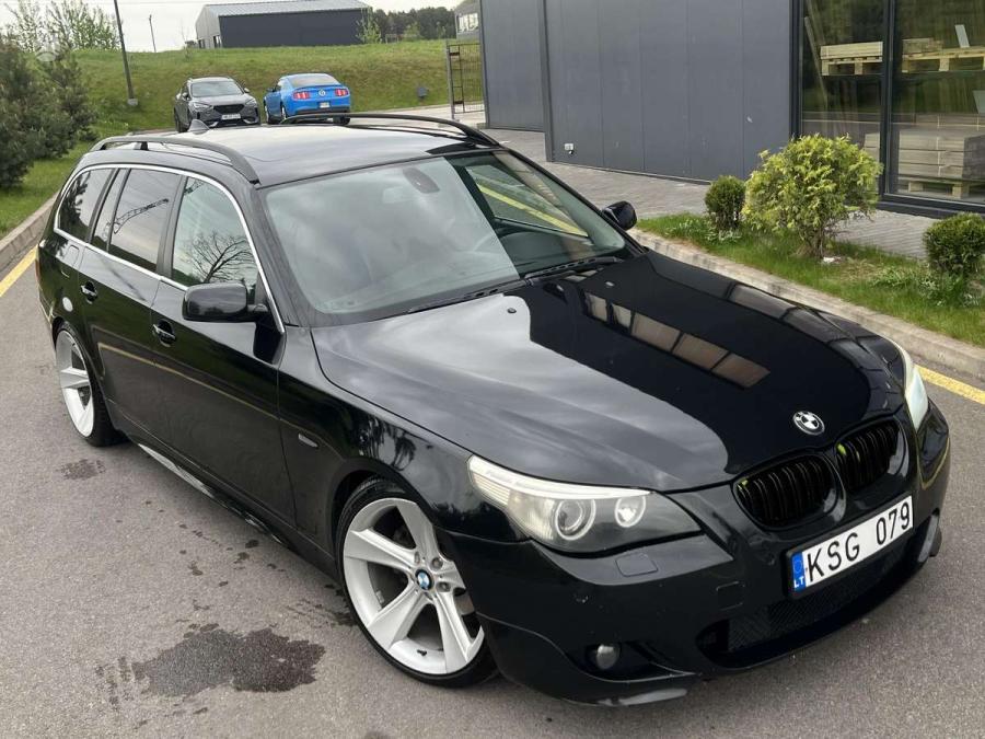 Черный БМВ 525 2005 в Каунас, объемом двигателя 2.50 л и пробегом 500 тыс. км за 3350 €, фото 10 на AUTOMOTO.COM.LV