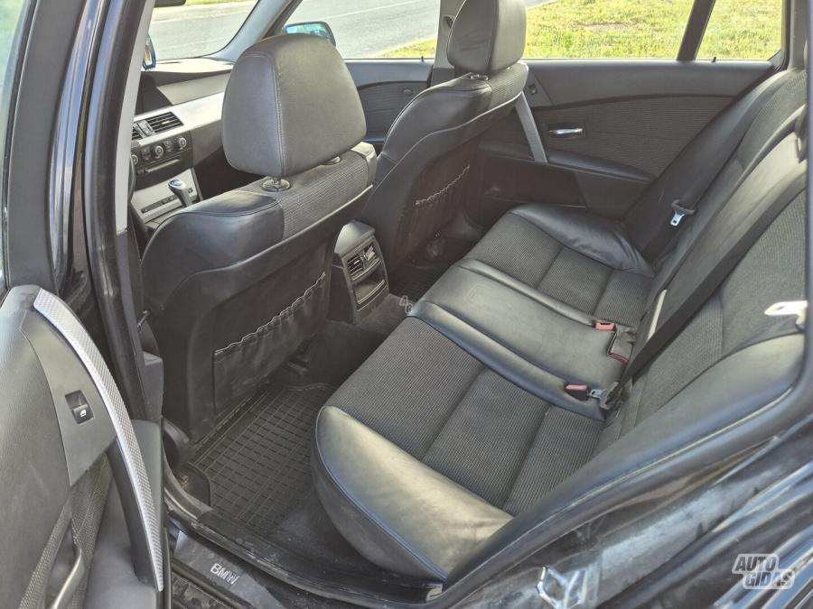 Black BMW 525 2005 in Kaunas, with an engine capacity of 2.50 L and mileage of 320 thousand km for 1700 €, photo 7 on AUTOMOTO.COM.LV