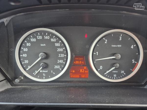 Black BMW 525 2005 in Kaunas, with an engine capacity of 2.50 L and mileage of 320 thousand km for 1700 €, photo 8 on AUTOMOTO.COM.LV