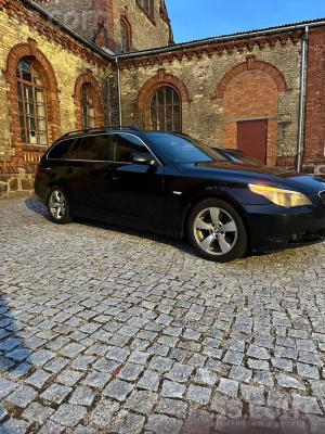 Melns BMW 525 2005 Ventspils, ar dzinēja tilpumu 2.50 L un nobraukumu 423 tūkst. km par 2600 €, foto 4 vietnē AUTOMOTO.COM.LV