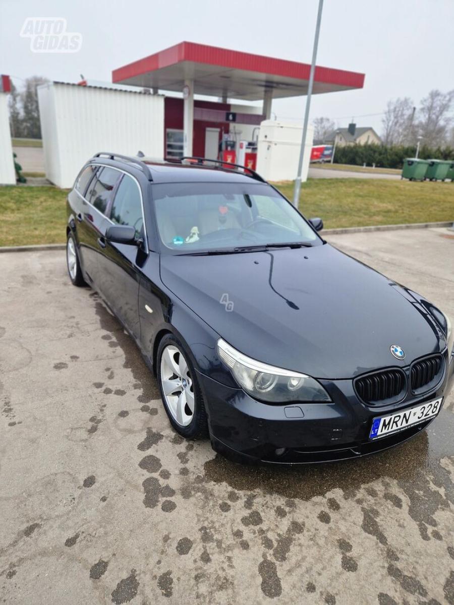 Melns BMW 525 2005 Joniškis, ar dzinēja tilpumu 2.50 L un nobraukumu 386 tūkst. km par 2400 €, foto 4 vietnē AUTOMOTO.COM.LV