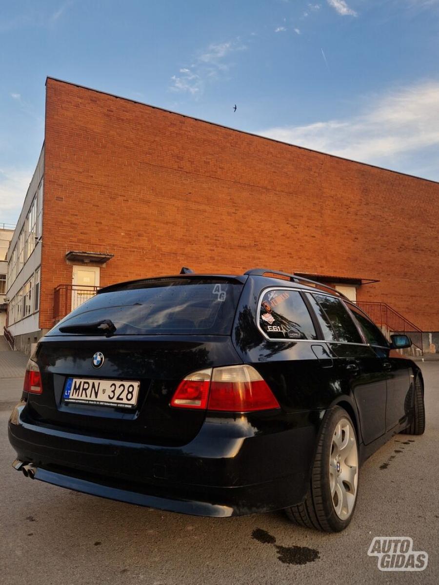 Melns BMW 525 2005 Joniškis, ar dzinēja tilpumu 2.50 L un nobraukumu 386 tūkst. km par 2400 €, foto 7 vietnē AUTOMOTO.COM.LV