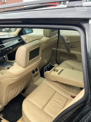 Melns BMW 525 2005 Klaipėda, ar dzinēja tilpumu 2.50 L un nobraukumu 380 tūkst. km par 2450 €, foto 12 vietnē AUTOMOTO.COM.LV