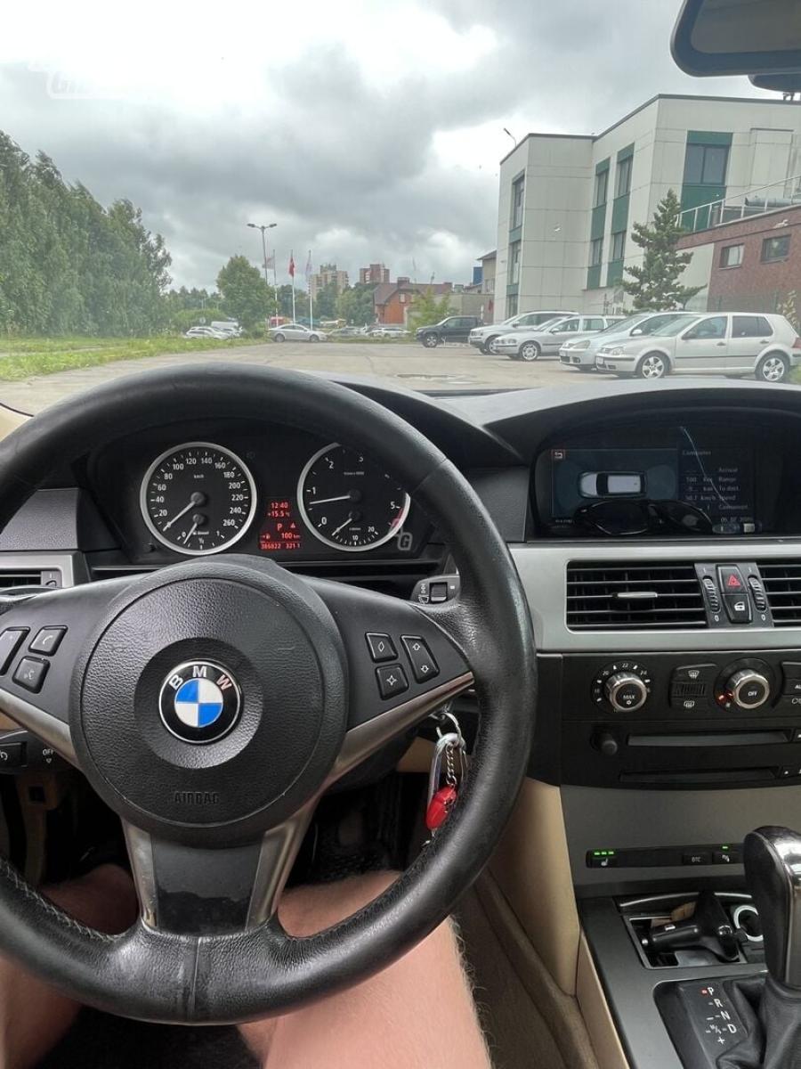 Melns BMW 525 2005 Klaipėda, ar dzinēja tilpumu 2.50 L un nobraukumu 380 tūkst. km par 2450 €, foto 13 vietnē AUTOMOTO.COM.LV