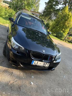 Melns BMW 525 2005 Saldus, ar dzinēja tilpumu 2.50 L un nobraukumu 406 tūkst. km par 2900 €, foto  vietnē AUTOMOTO.COM.LV