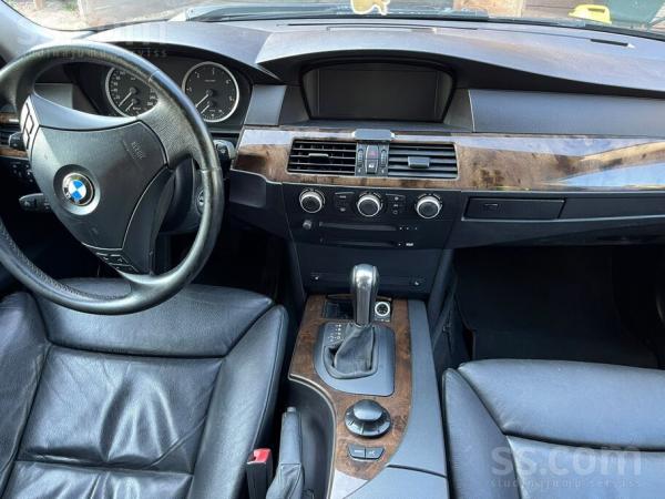 Melns BMW 525 2005 Saldus, ar dzinēja tilpumu 2.50 L un nobraukumu 408 tūkst. km par 2499 €, foto 6 vietnē AUTOMOTO.COM.LV