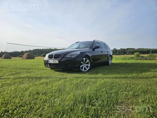Melns BMW 525 2005 Aizkraukle, ar dzinēja tilpumu 2.50 L un nobraukumu 340 tūkst. km par 2899 €, foto 1 vietnē AUTOMOTO.COM.LV