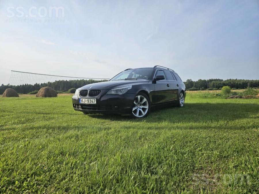 Melns BMW 525 2005 Aizkraukle, ar dzinēja tilpumu 2.50 L un nobraukumu 340 tūkst. km par 2899 €, foto 1 vietnē AUTOMOTO.COM.LV