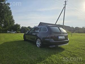 Melns BMW 525 2005 Aizkraukle, ar dzinēja tilpumu 2.50 L un nobraukumu 340 tūkst. km par 2899 €, foto 5 vietnē AUTOMOTO.COM.LV
