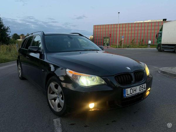 Черный БМВ 525 2005 в Вильнюс, объемом двигателя 2.50 л и пробегом 432 тыс. км за 1750 €, фото 1 на AUTOMOTO.COM.LV