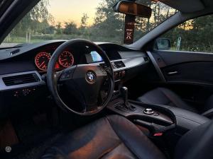Melns BMW 525 2005 Viļņa, ar dzinēja tilpumu 2.50 L un nobraukumu 432 tūkst. km par 1750 €, foto 7 vietnē AUTOMOTO.COM.LV