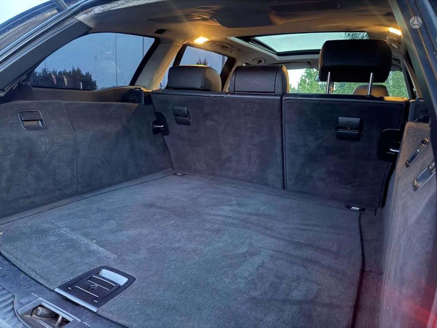 Melns BMW 525 2005 Viļņa, ar dzinēja tilpumu 2.50 L un nobraukumu 432 tūkst. km par 1750 €, foto 15 vietnē AUTOMOTO.COM.LV