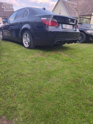 Black BMW 525 2005 in Pakruojis, with an engine capacity of 2.50 L and mileage of 445 thousand km for 1950 €, photo 5 on AUTOMOTO.COM.LV