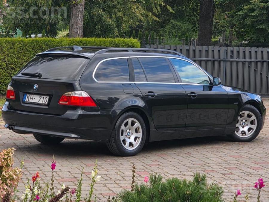 Black BMW 525 2005 in Riga, with an engine capacity of 2.50 L and mileage of 336 thousand km for 2950 €, photo 6 on AUTOMOTO.COM.LV