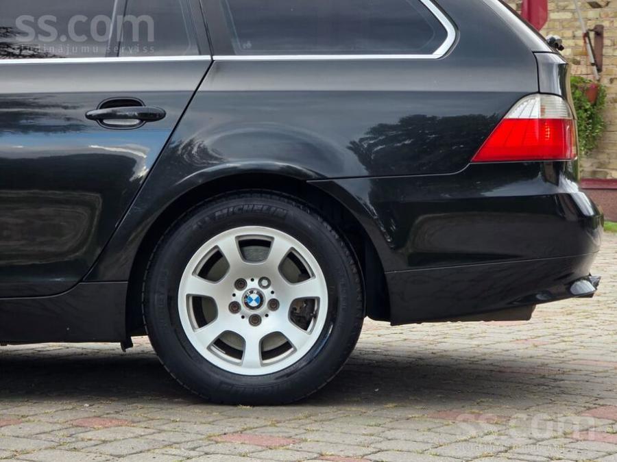 Black BMW 525 2005 in Riga, with an engine capacity of 2.50 L and mileage of 336 thousand km for 2950 €, photo 11 on AUTOMOTO.COM.LV