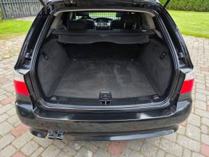 Black BMW 525 2005 in Riga, with an engine capacity of 2.50 L and mileage of 336 thousand km for 2950 €, photo 16 on AUTOMOTO.COM.LV