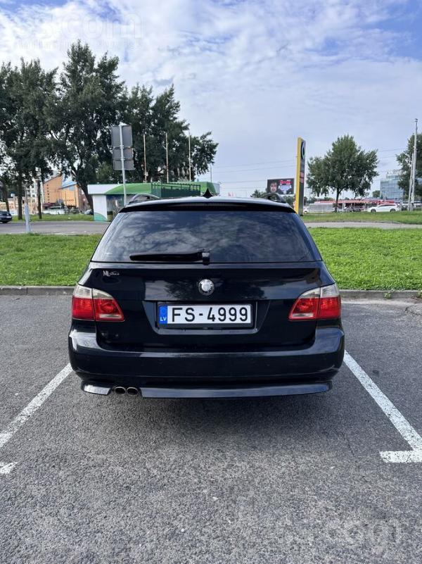 Melns BMW 525 2005 Rīga, ar dzinēja tilpumu 2.50 L un nobraukumu 341 tūkst. km par 3100 €, foto 5 vietnē AUTOMOTO.COM.LV