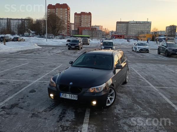 Melns BMW 525 2005 Rīga, ar dzinēja tilpumu 2.50 L un nobraukumu 331 tūkst. km par 2300 €, foto 1 vietnē AUTOMOTO.COM.LV