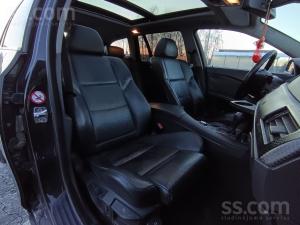 Black BMW 525 2005 in Riga, with an engine capacity of 2.50 L and mileage of 331 thousand km for 2300 €, photo 6 on AUTOMOTO.COM.LV