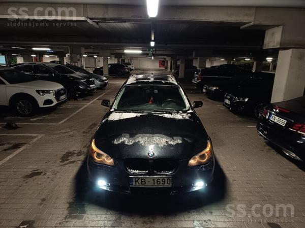 Melns BMW 525 2005 Rīga, ar dzinēja tilpumu 2.50 L un nobraukumu 331 tūkst. km par 2300 €, foto 8 vietnē AUTOMOTO.COM.LV