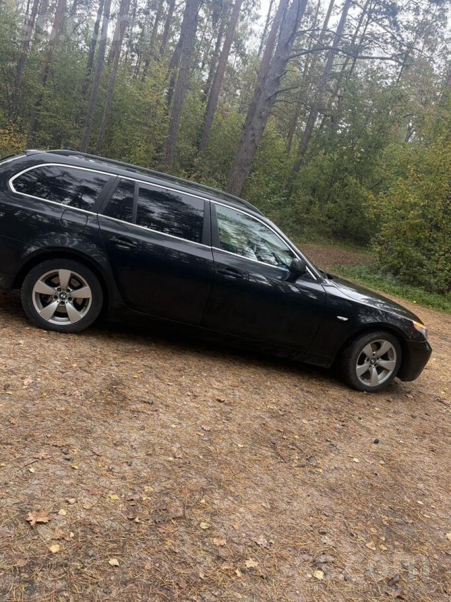 Melns BMW 525 2005 Bauska, ar dzinēja tilpumu 2.50 L un nobraukumu 410 tūkst. km par 3100 €, foto 6 vietnē AUTOMOTO.COM.LV