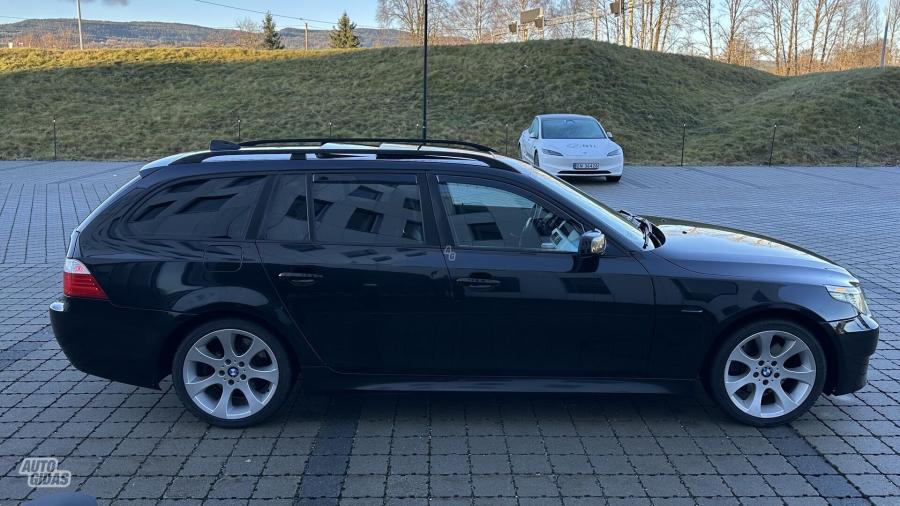 Melns BMW 525 2006 Gargždai, ar dzinēja tilpumu 2.50 L un nobraukumu 404 tūkst. km par 3400 €, foto 5 vietnē AUTOMOTO.COM.LV