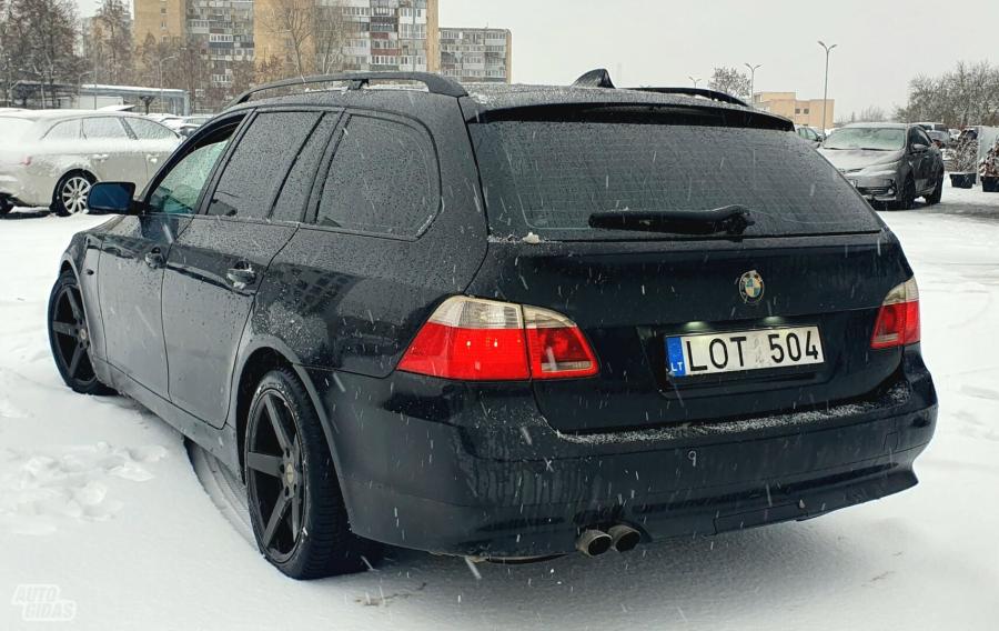 Black BMW 525 2006 in Vilnius, with an engine capacity of 2.50 L and mileage of 300 thousand km for 2650 €, photo 3 on AUTOMOTO.COM.LV