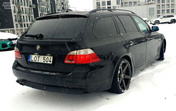 Melns BMW 525 2006 Viļņa, ar dzinēja tilpumu 2.50 L un nobraukumu 300 tūkst. km par 2650 €, foto 3 vietnē AUTOMOTO.COM.LV