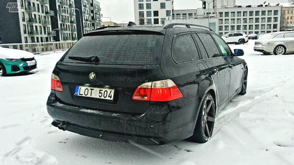 Black BMW 525 2006 in Vilnius, with an engine capacity of 2.50 L and mileage of 300 thousand km for 2650 €, photo 2 on AUTOMOTO.COM.LV