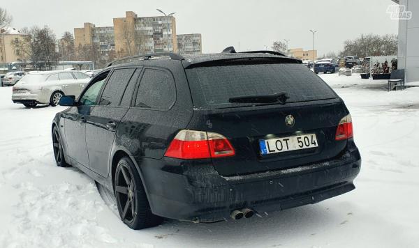 Melns BMW 525 2006 Viļņa, ar dzinēja tilpumu 2.50 L un nobraukumu 300 tūkst. km par 2650 €, foto 2 vietnē AUTOMOTO.COM.LV