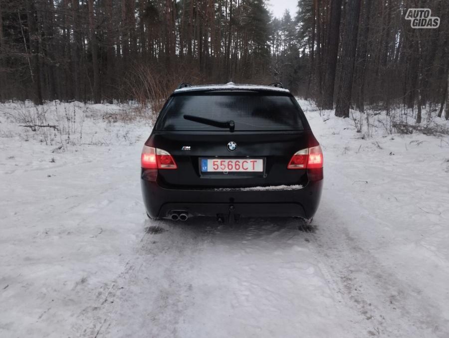 Black BMW 525 2006 in Birstonas, with an engine capacity of 2.50 L and mileage of 310 thousand km for 3500 €, photo 3 on AUTOMOTO.COM.LV