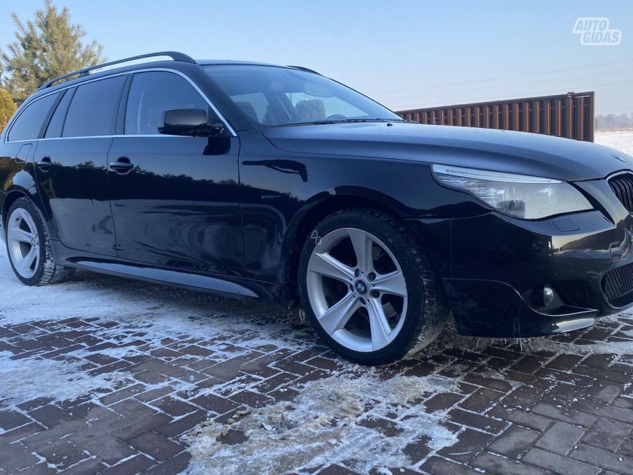 Melns BMW 525 2006 Vilkaviškis, ar dzinēja tilpumu 2.50 L un nobraukumu 318 tūkst. km par 3850 €, foto 1 vietnē AUTOMOTO.COM.LV