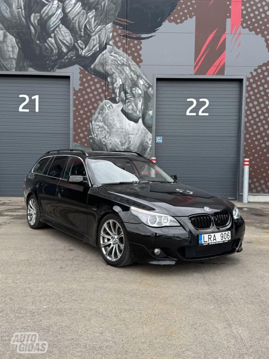 Black BMW 525 2006 in Kaunas, with an engine capacity of 2.50 L and mileage of 354 thousand km for 3700 €, photo 1 on AUTOMOTO.COM.LV