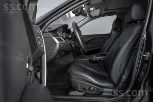 Black BMW 525 2006 in Riga, with an engine capacity of 2.50 L and mileage of 0 thousand km for 3552 €, photo 8 on AUTOMOTO.COM.LV