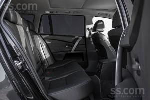 Black BMW 525 2006 in Riga, with an engine capacity of 2.50 L and mileage of 0 thousand km for 3552 €, photo 12 on AUTOMOTO.COM.LV