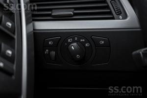 Black BMW 525 2006 in Riga, with an engine capacity of 2.50 L and mileage of 0 thousand km for 3552 €, photo 15 on AUTOMOTO.COM.LV