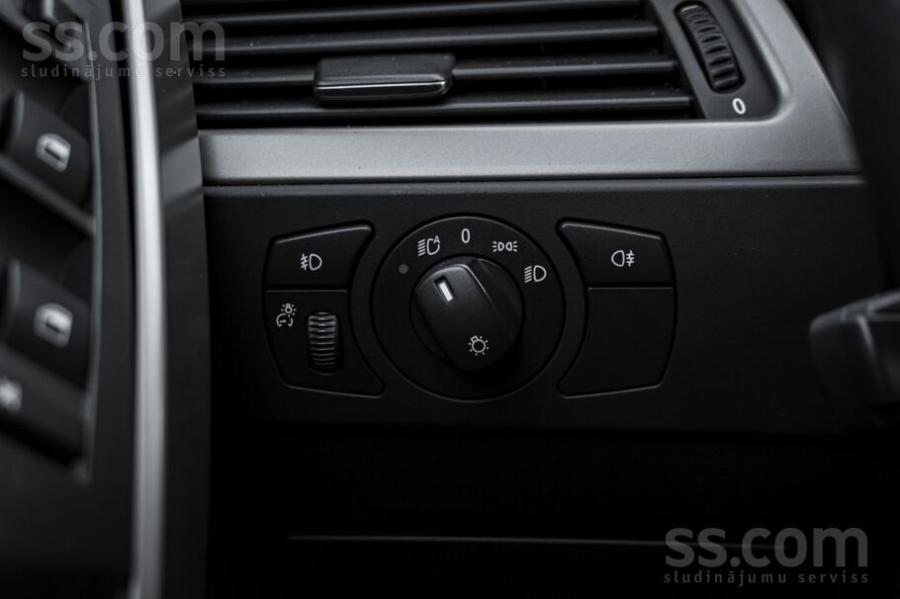 Black BMW 525 2006 in Riga, with an engine capacity of 2.50 L and mileage of 0 thousand km for 3552 €, photo 15 on AUTOMOTO.COM.LV