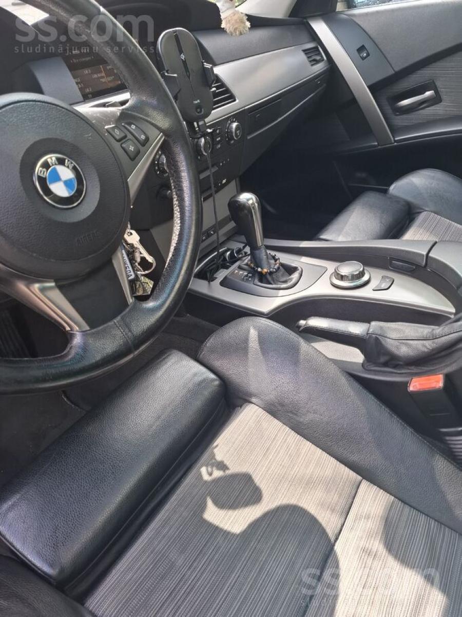 Black BMW 525 2006 in Riga, with an engine capacity of 2.50 L and mileage of 392 thousand km for 2000 €, photo 6 on AUTOMOTO.COM.LV