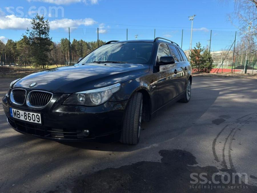 Melns BMW 525 2006 Jūrmala, ar dzinēja tilpumu 2.50 L un nobraukumu 394 tūkst. km par 3000 €, foto 1 vietnē AUTOMOTO.COM.LV