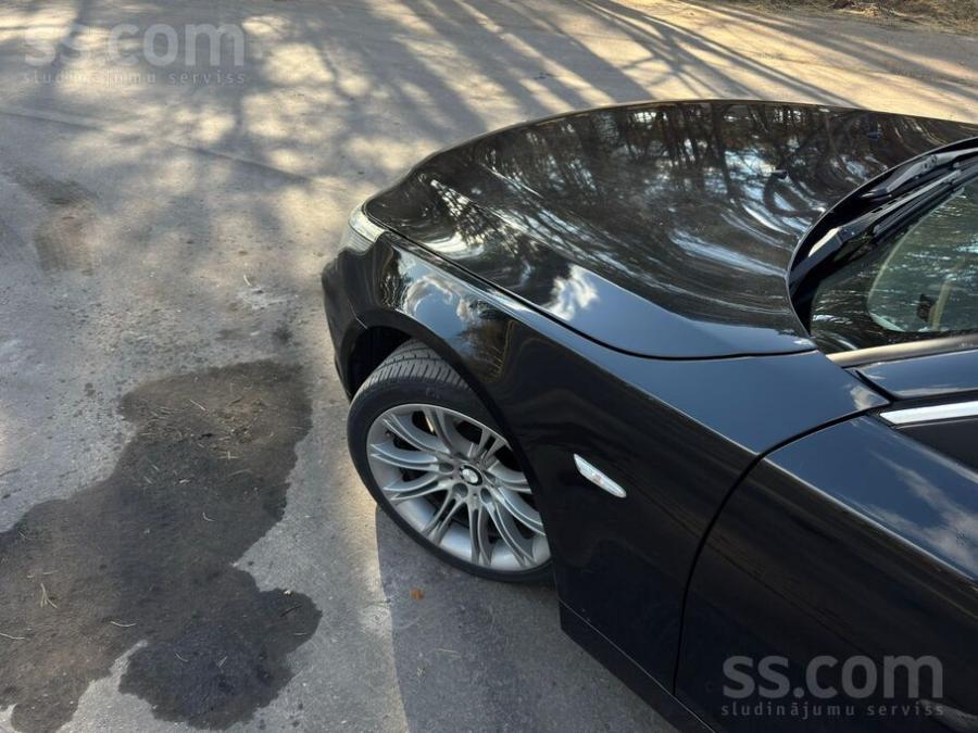 Melns BMW 525 2006 Jūrmala, ar dzinēja tilpumu 2.50 L un nobraukumu 394 tūkst. km par 3000 €, foto 4 vietnē AUTOMOTO.COM.LV
