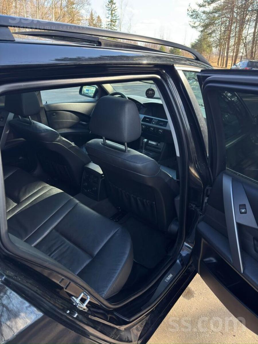 Melns BMW 525 2006 Jūrmala, ar dzinēja tilpumu 2.50 L un nobraukumu 394 tūkst. km par 3000 €, foto 21 vietnē AUTOMOTO.COM.LV