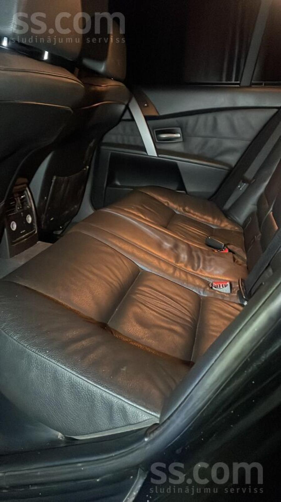 Melns BMW 525 2006 Madona, ar dzinēja tilpumu 2.50 L un nobraukumu 282 tūkst. km par 3150 €, foto 4 vietnē AUTOMOTO.COM.LV