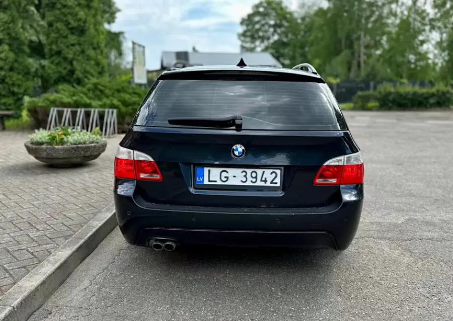 Black BMW 525 2006 in Jelgava, with an engine capacity of 2.50 L and mileage of 501 thousand km for 1200 €, photo 7 on AUTOMOTO.COM.LV