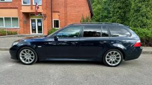 Black BMW 525 2006 in Jelgava, with an engine capacity of 2.50 L and mileage of 501 thousand km for 1200 €, photo 8 on AUTOMOTO.COM.LV