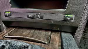 Black BMW 525 2006 in Jelgava, with an engine capacity of 2.50 L and mileage of 501 thousand km for 1200 €, photo 16 on AUTOMOTO.COM.LV