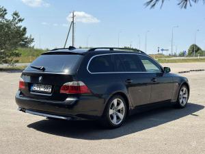 Melns BMW 525 2006 Viļņa, ar dzinēja tilpumu 2.50 L un nobraukumu 427 tūkst. km par 2200 €, foto 5 vietnē AUTOMOTO.COM.LV